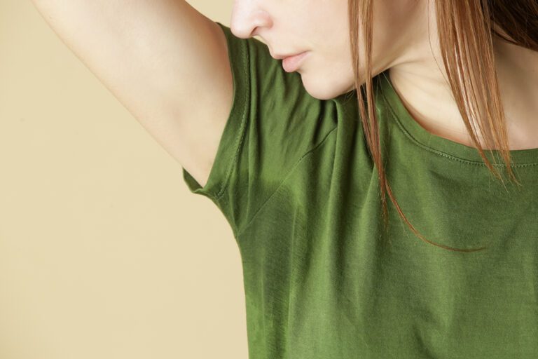 How to reduce excessive sweating? - SISÄ Skincare